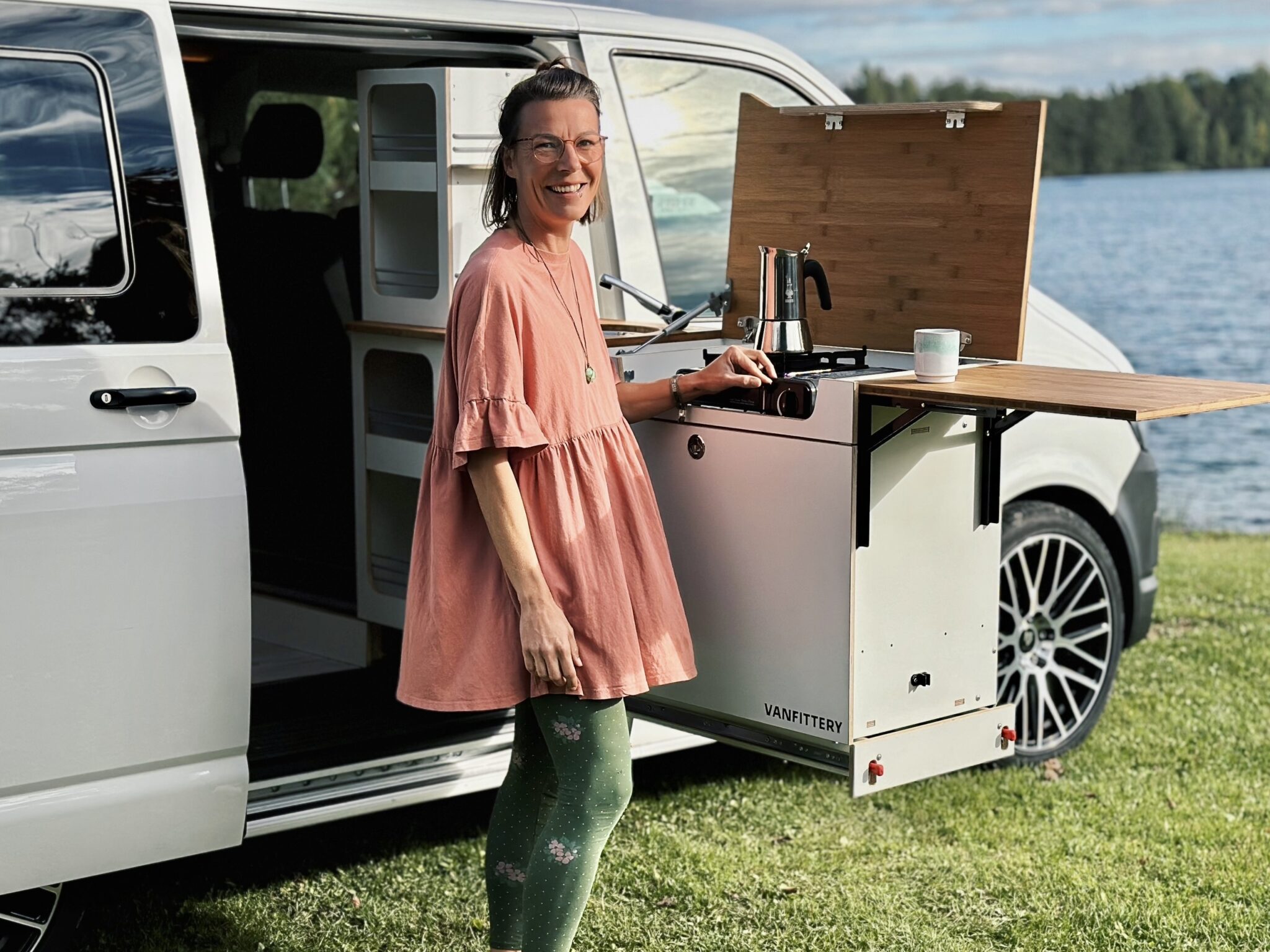 Van kitchen - pull-out camper kitchen